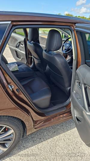 Toyota Avensis 2015 Hāpsalu, ar dzinēja tilpumu 2.00 L un nobraukumu 188 tūkst. km par 10500 €, foto 9 vietnē AUTOMOTO.COM.LV