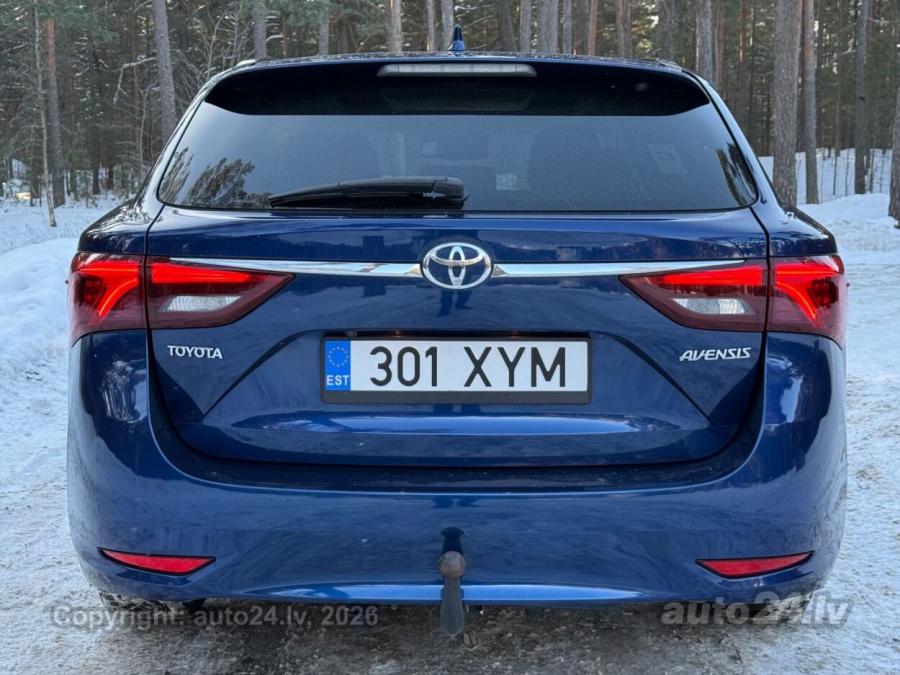 Toyota Avensis 2016 in Tallinn, with an engine capacity of 2.00 L and mileage of 128 thousand km for 11900 €, photo 7 on AUTOMOTO.COM.LV