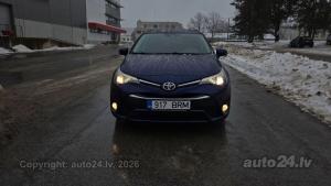 Toyota Avensis 2016 Tallina, ar dzinēja tilpumu 2.00 L un nobraukumu 189 tūkst. km par 11900 €, foto 5 vietnē AUTOMOTO.COM.LV