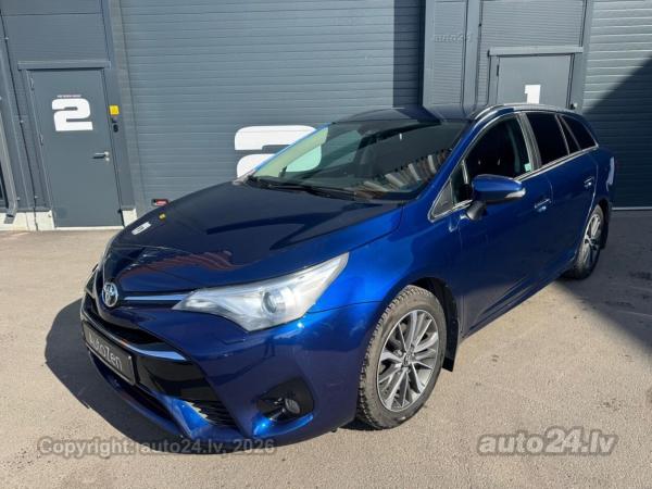 Toyota Avensis 2016 in Tallinn, with an engine capacity of 1.80 L and mileage of 151 thousand km for 10995 €, photo 1 on AUTOMOTO.COM.LV