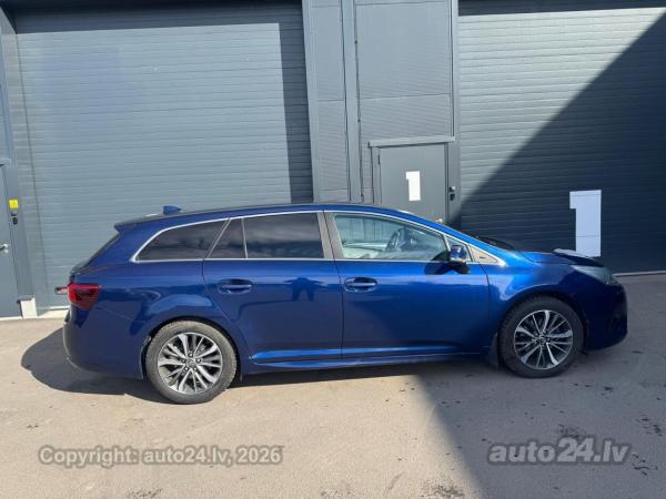 Toyota Avensis 2016 in Tallinn, with an engine capacity of 1.80 L and mileage of 151 thousand km for 10995 €, photo 7 on AUTOMOTO.COM.LV