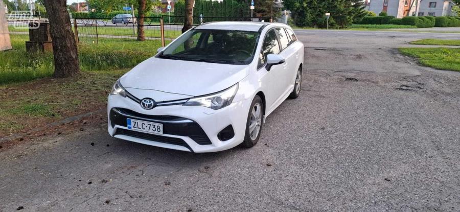 Toyota Avensis 2016 in Kelme, with an engine capacity of 1.60 L and mileage of 262 thousand km for 6800 €, photo 1 on AUTOMOTO.COM.LV