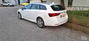 Toyota Avensis 2016 in Kelme, with an engine capacity of 1.60 L and mileage of 262 thousand km for 6800 €, photo 5 on AUTOMOTO.COM.LV