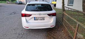 Toyota Avensis 2016 in Kelme, with an engine capacity of 1.60 L and mileage of 262 thousand km for 6800 €, photo 6 on AUTOMOTO.COM.LV