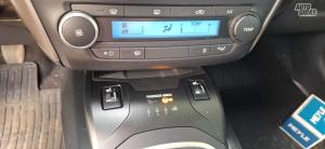 Toyota Avensis 2016 in Kelme, with an engine capacity of 1.60 L and mileage of 262 thousand km for 6800 €, photo 15 on AUTOMOTO.COM.LV