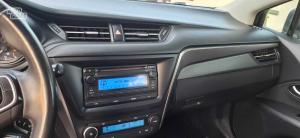 Toyota Avensis 2016 in Kelme, with an engine capacity of 1.60 L and mileage of 262 thousand km for 6800 €, photo 16 on AUTOMOTO.COM.LV
