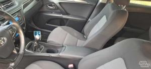 Toyota Avensis 2016 in Kelme, with an engine capacity of 1.60 L and mileage of 262 thousand km for 6800 €, photo 22 on AUTOMOTO.COM.LV