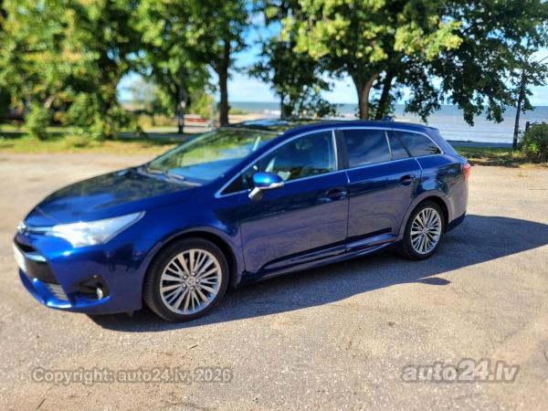 Toyota Avensis 2016 in Narva, with an engine capacity of 2.00 L and mileage of 200 thousand km for 8999 €, photo 6 on AUTOMOTO.COM.LV