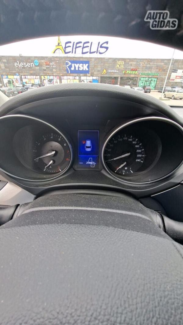 Toyota Avensis 2017 Ukmergė, ar dzinēja tilpumu 1.80 L un nobraukumu 204 tūkst. km par 9000 €, foto 1 vietnē AUTOMOTO.COM.LV