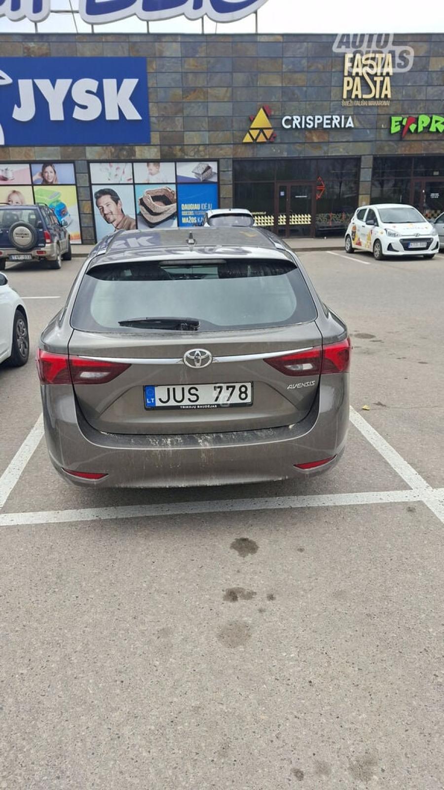 Toyota Avensis 2017 in Ukmerge, with an engine capacity of 1.80 L and mileage of 204 thousand km for 9000 €, photo 8 on AUTOMOTO.COM.LV