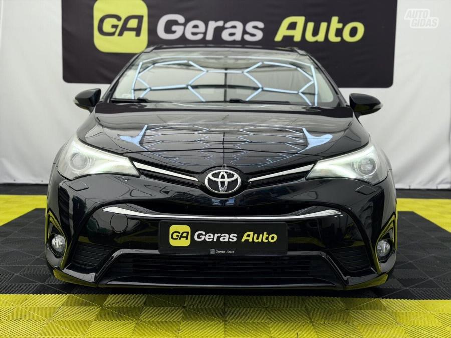 Тойота Авенсис 2017 в Авиженяй, объемом двигателя 2.00 л и пробегом 224 тыс. км за 9990 €, фото 3 на AUTOMOTO.COM.LV