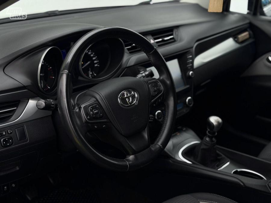 Тойота Авенсис 2017 в Авиженяй, объемом двигателя 2.00 л и пробегом 224 тыс. км за 9990 €, фото 10 на AUTOMOTO.COM.LV