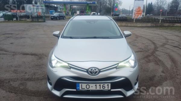 Toyota Avensis 2018 in Riga, with an engine capacity of 1.80 L and mileage of 168 thousand km for 12000 €, photo 2 on AUTOMOTO.COM.LV