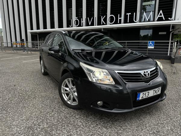 Toyota Avensis 2019 in Johvi, with an engine capacity of 0.00 L and mileage of 321 thousand km for 3500 €, photo 2 on AUTOMOTO.COM.LV