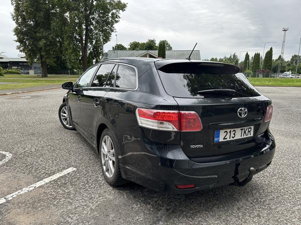Toyota Avensis 2019 in Johvi, with an engine capacity of 0.00 L and mileage of 321 thousand km for 3500 €, photo 4 on AUTOMOTO.COM.LV