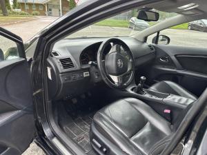 Toyota Avensis 2019 in Johvi, with an engine capacity of 0.00 L and mileage of 321 thousand km for 3500 €, photo 16 on AUTOMOTO.COM.LV