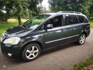Black Toyota avensis-verso 2002 in Kaunas, with an engine capacity of 2.00 L and mileage of 380 thousand km for 799 €, photo 6 on AUTOMOTO.COM.LV