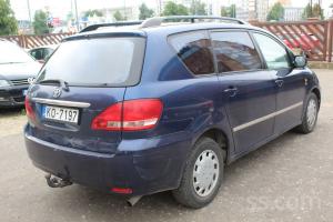 Zils Toyota avensis-verso 2001 Liepāja, ar dzinēja tilpumu 2.00 L un nobraukumu 288 tūkst. km par 1700 €, foto 5 vietnē AUTOMOTO.COM.LV