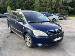 Blue Toyota avensis-verso 2001 in Sirvintos, with an engine capacity of 2.00 L and mileage of 300 thousand km for 800 €, photo  on AUTOMOTO.COM.LV