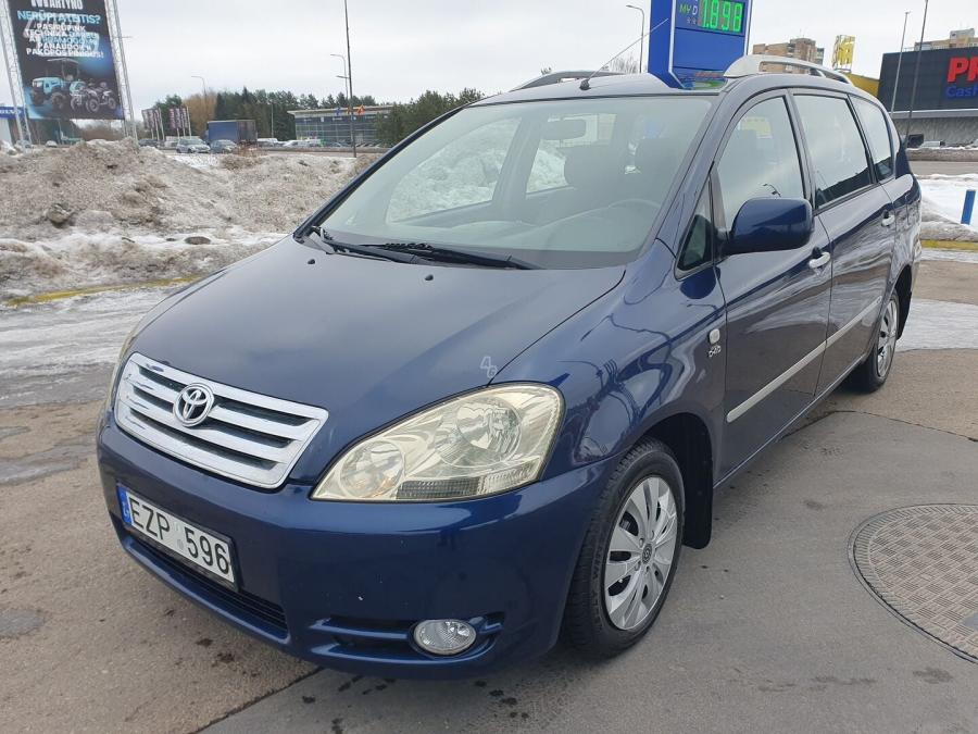Zils Toyota avensis-verso 2003 Kauņa, ar dzinēja tilpumu 2.00 L un nobraukumu 223 tūkst. km par 1550 €, foto 1 vietnē AUTOMOTO.COM.LV