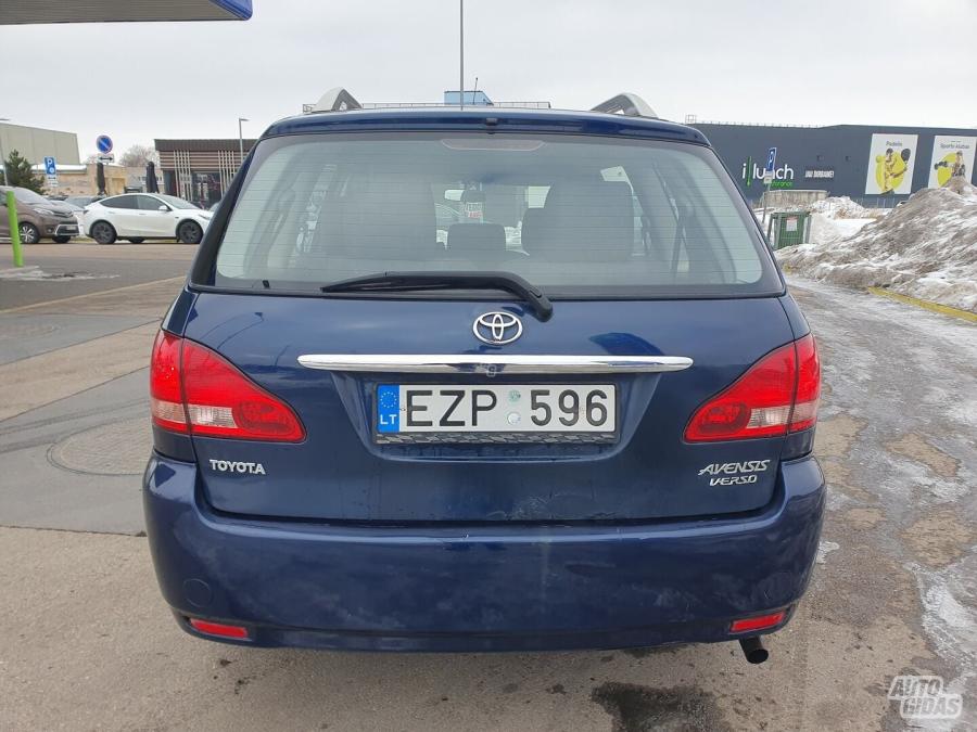Zils Toyota avensis-verso 2003 Kauņa, ar dzinēja tilpumu 2.00 L un nobraukumu 223 tūkst. km par 1550 €, foto 5 vietnē AUTOMOTO.COM.LV