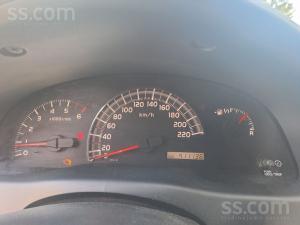 Zils Toyota avensis-verso 2004 Rīga, ar dzinēja tilpumu 2.00 L un nobraukumu 411 tūkst. km par 1000 €, foto 8 vietnē AUTOMOTO.COM.LV