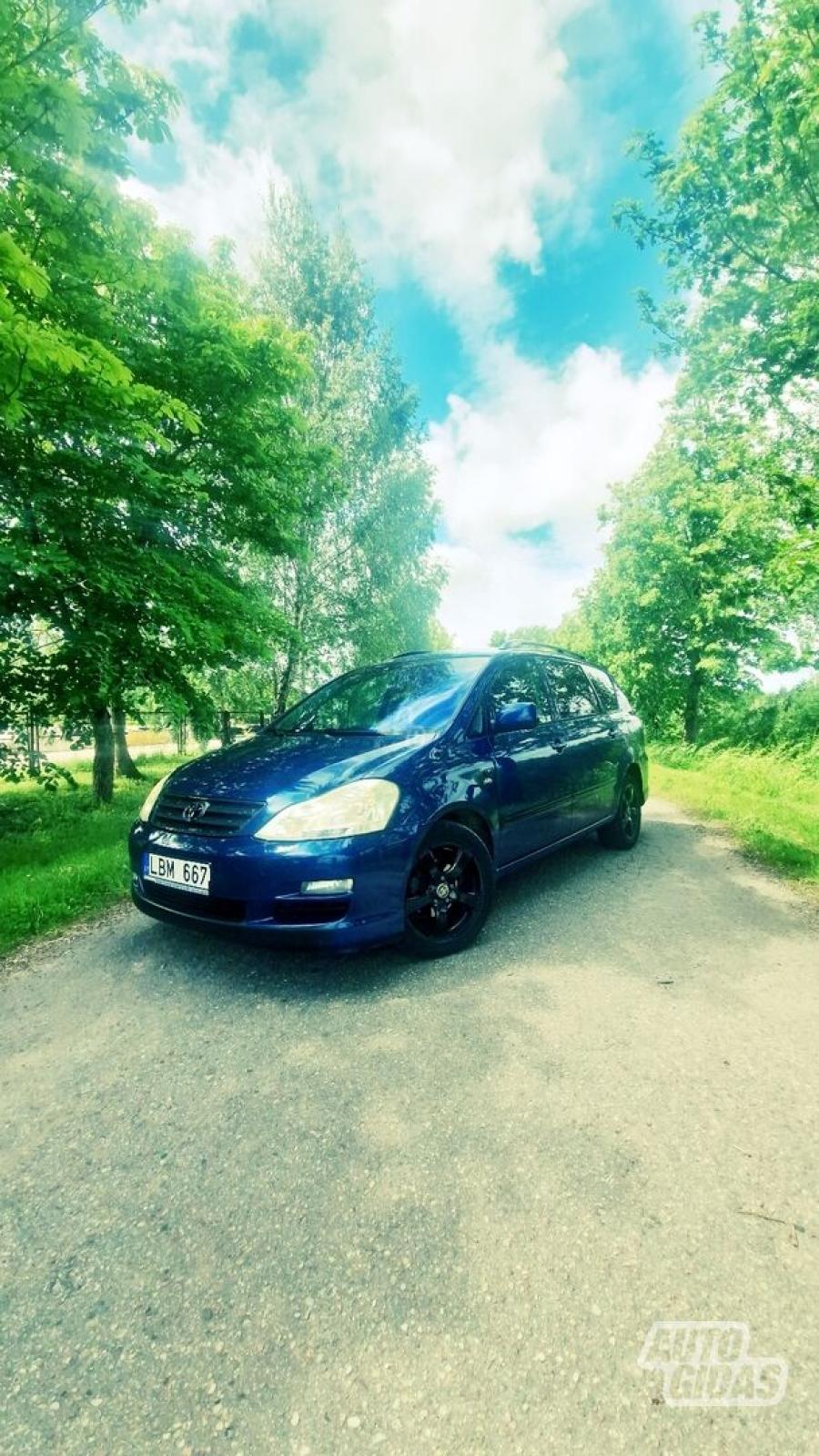 Blue Toyota avensis-verso 2005 in Radviliskis, with an engine capacity of 2.00 L and mileage of 380 thousand km for 2100 €, photo 11 on AUTOMOTO.COM.LV