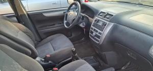 Blue Toyota avensis-verso 2005 in Valmiera, with an engine capacity of 2.00 L and mileage of 3057 thousand km for 1900 €, photo 15 on AUTOMOTO.COM.LV