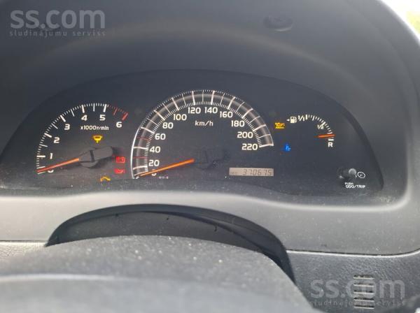 Zils Toyota avensis-verso 2005 Bauska, ar dzinēja tilpumu 2.00 L un nobraukumu 371 tūkst. km par 1300 €, foto 5 vietnē AUTOMOTO.COM.LV