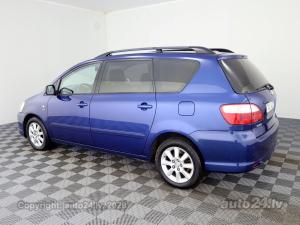 Синий Тойота Авенсис Версо 2004 в Таллин, объемом двигателя 2.00 л и пробегом 169 тыс. км за 2499 €, фото 5 на AUTOMOTO.COM.LV