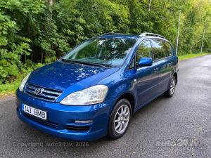 Zils Toyota avensis-verso 2004 Tallina, ar dzinēja tilpumu 2.00 L un nobraukumu 444 tūkst. km par 1700 €, foto 4 vietnē AUTOMOTO.COM.LV