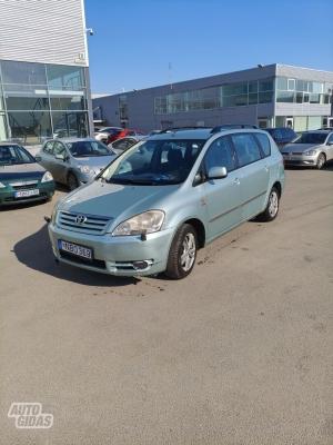 Zaļš Toyota avensis-verso 2001 Viļņa, ar dzinēja tilpumu 2.00 L un nobraukumu 305 tūkst. km par 1000 €, foto 9 vietnē AUTOMOTO.COM.LV