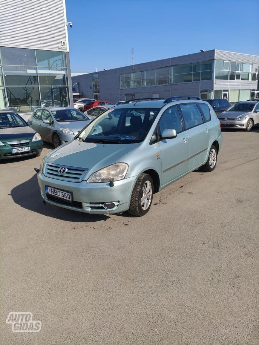 Zaļš Toyota avensis-verso 2001 Viļņa, ar dzinēja tilpumu 2.00 L un nobraukumu 305 tūkst. km par 1000 €, foto 9 vietnē AUTOMOTO.COM.LV