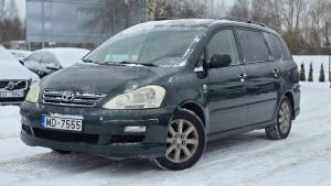 Zaļš Toyota avensis-verso 2004 Jelgava, ar dzinēja tilpumu 2.00 L un nobraukumu 401 tūkst. km par 1990 €, foto  vietnē AUTOMOTO.COM.LV