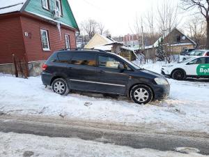 Серый Тойота Авенсис Версо 2002 в Вильнюс, объемом двигателя 2.00 л и пробегом 400 тыс. км за 1150 €, фото 2 на AUTOMOTO.COM.LV