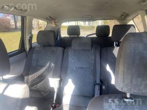 Grey Toyota avensis-verso 2002 in Riga, with an engine capacity of 2.00 L and mileage of 349 thousand km for 1190 €, photo 9 on AUTOMOTO.COM.LV