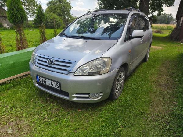 Pelēks Toyota avensis-verso 2003 Akmenė, ar dzinēja tilpumu 2.00 L un nobraukumu 388 tūkst. km par 1500 €, foto 1 vietnē AUTOMOTO.COM.LV