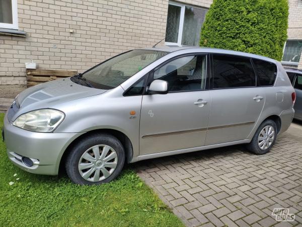 Grey Toyota avensis-verso 2003 in Kaunas, with an engine capacity of 2.00 L and mileage of 396 thousand km for 1280 €, photo 3 on AUTOMOTO.COM.LV