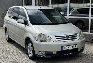 Pelēks Toyota avensis-verso 2003 Radviliškis, ar dzinēja tilpumu 2.00 L un nobraukumu 391 tūkst. km par 1250 €, foto 7 vietnē AUTOMOTO.COM.LV