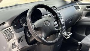 Pelēks Toyota avensis-verso 2003 Radviliškis, ar dzinēja tilpumu 2.00 L un nobraukumu 391 tūkst. km par 1250 €, foto 13 vietnē AUTOMOTO.COM.LV