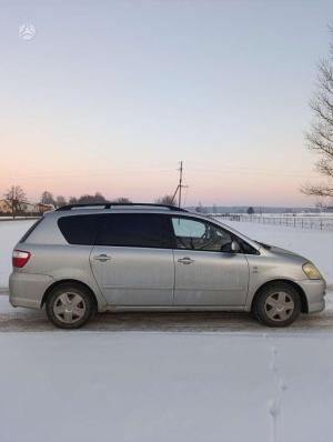 Pelēks Toyota avensis-verso 2004 Pakruojis, ar dzinēja tilpumu 2.00 L un nobraukumu 242 tūkst. km par 1550 €, foto 11 vietnē AUTOMOTO.COM.LV