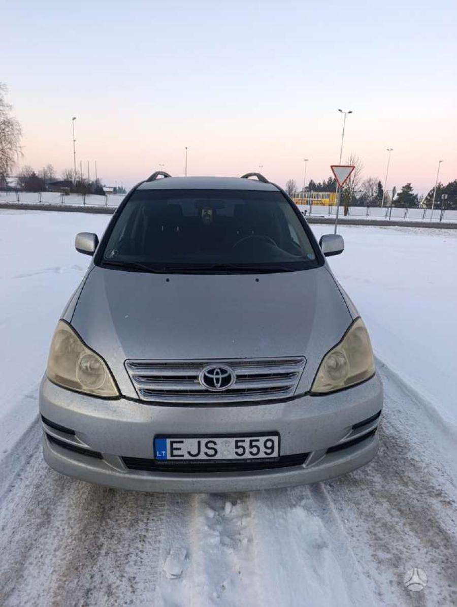 Pelēks Toyota avensis-verso 2004 Pakruojis, ar dzinēja tilpumu 2.00 L un nobraukumu 242 tūkst. km par 1550 €, foto 13 vietnē AUTOMOTO.COM.LV