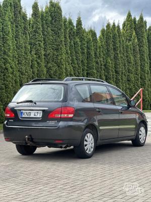 Pelēks Toyota avensis-verso 2003 Viļņa, ar dzinēja tilpumu 2.00 L un nobraukumu 402 tūkst. km par 1350 €, foto 19 vietnē AUTOMOTO.COM.LV