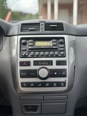 Pelēks Toyota avensis-verso 2003 Viļņa, ar dzinēja tilpumu 2.00 L un nobraukumu 402 tūkst. km par 1350 €, foto 26 vietnē AUTOMOTO.COM.LV
