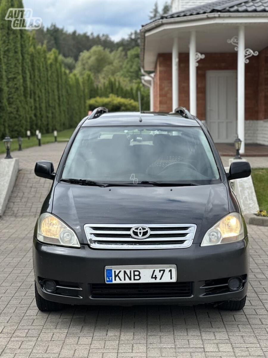 Pelēks Toyota avensis-verso 2003 Viļņa, ar dzinēja tilpumu 2.00 L un nobraukumu 402 tūkst. km par 1350 €, foto 29 vietnē AUTOMOTO.COM.LV