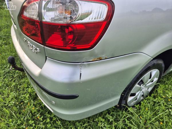 Pelēks Toyota avensis-verso 2003 Panevēža, ar dzinēja tilpumu 2.00 L un nobraukumu 339 tūkst. km par 1200 €, foto 7 vietnē AUTOMOTO.COM.LV