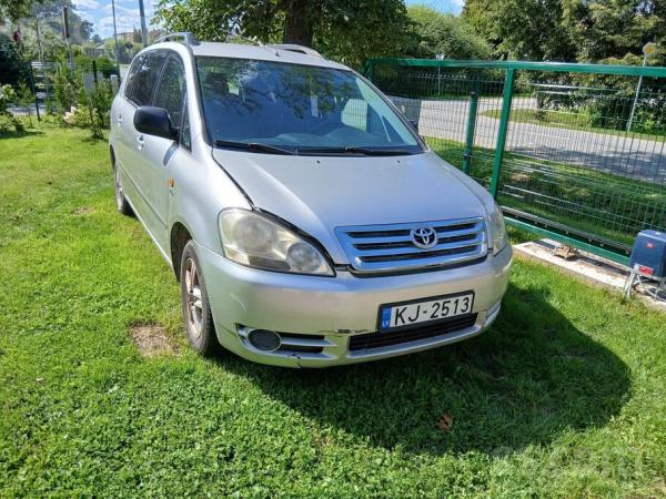 Pelēks Toyota avensis-verso 2003 Saldus, ar dzinēja tilpumu 1.90 L un nobraukumu 0 tūkst. km par 900 €, foto 6 vietnē AUTOMOTO.COM.LV
