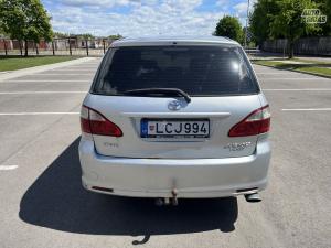 Серый Тойота Авенсис Версо 2004 в Паневежис, объемом двигателя 2.00 л и пробегом 360 тыс. км за 800 €, фото 7 на AUTOMOTO.COM.LV