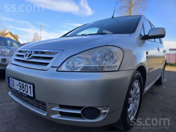 Toyota avensis-verso 2002 Daugavpils, ar dzinēja tilpumu 2.00 L un nobraukumu 0 tūkst. km par 1750 €, foto 5 vietnē AUTOMOTO.COM.LV