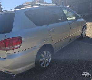 Toyota avensis-verso 2002 Šauļi, ar dzinēja tilpumu 2.00 L un nobraukumu 300 tūkst. km par 1600 €, foto 9 vietnē AUTOMOTO.COM.LV